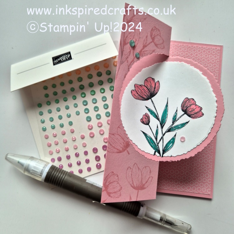 How to Make a Swing Fold Card - InkspiredCrafts